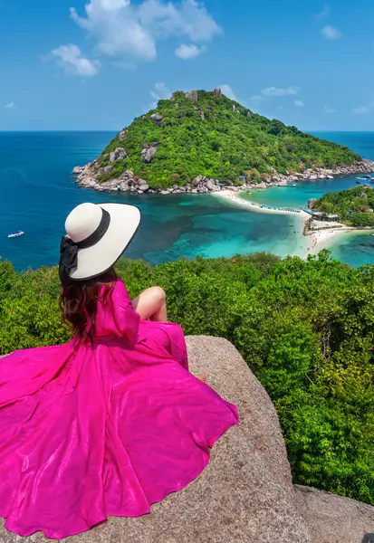 Where Do Celebrities Go On Vacation: Top 15 Destinations | Villa Nyx
